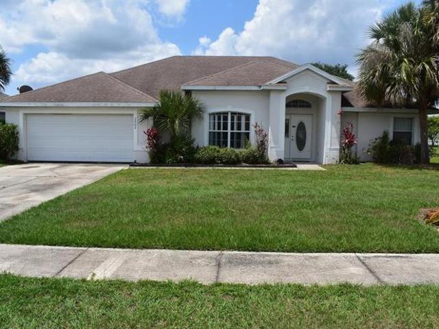 2904 Caroline Victoria Ct, Kissimmee, FL 34744