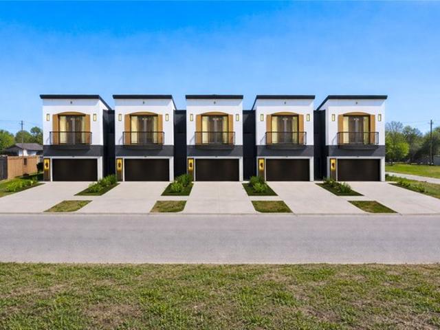 2904 Chapman St, Houston, TX 77009