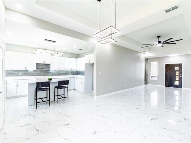 2904 Dhalia Drive
