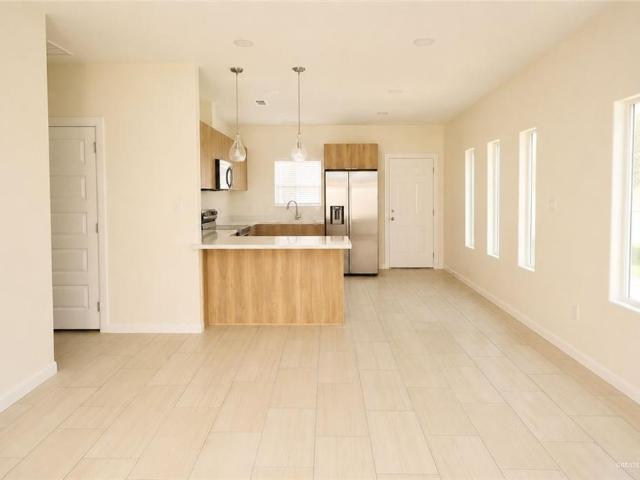 2904 E Israel Avenue Apt C