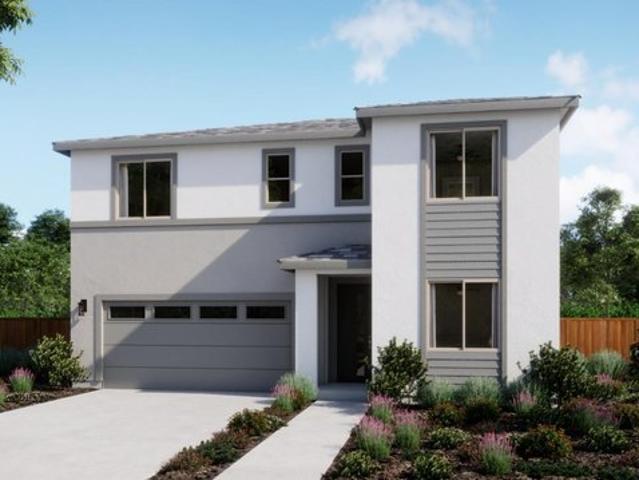 2904 E Veranda Dr, Fresno, CA 93730