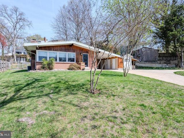 2904 Farmington Drive