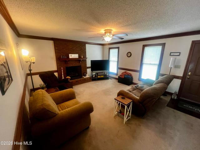 2904 Flowers Drive N