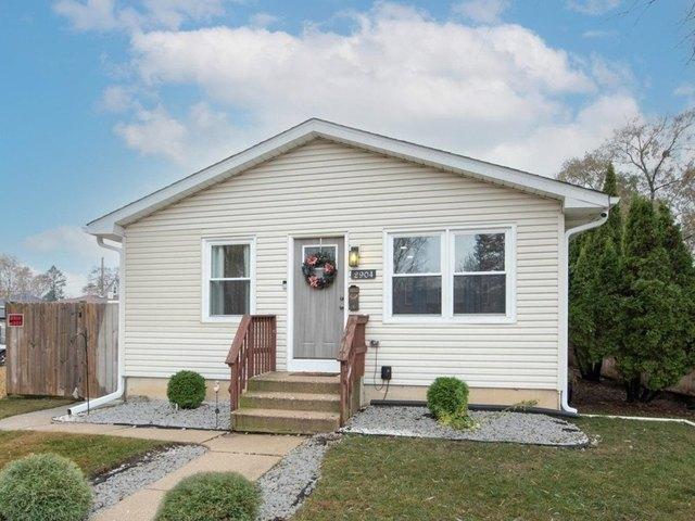 2904 Gilboa Ave, Zion, IL 60099