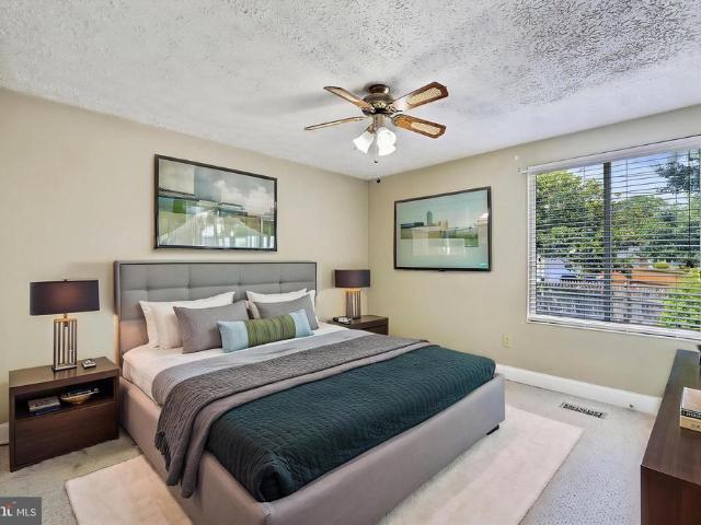 2904 Golden Fleece Drive