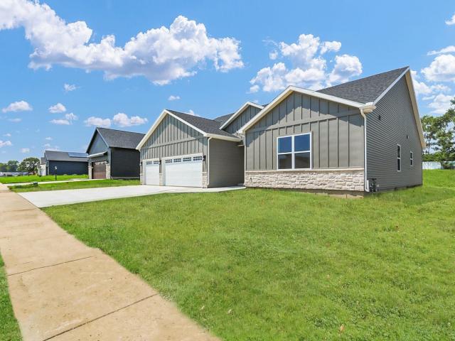 2904 Haydon Drive