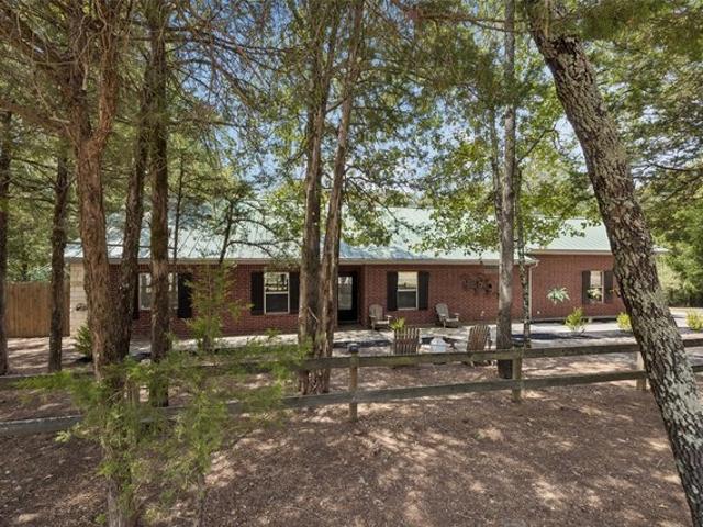 2904 Hideaway Ln, Quinlan, TX 75474