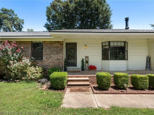 2904 Hood Pond Loop