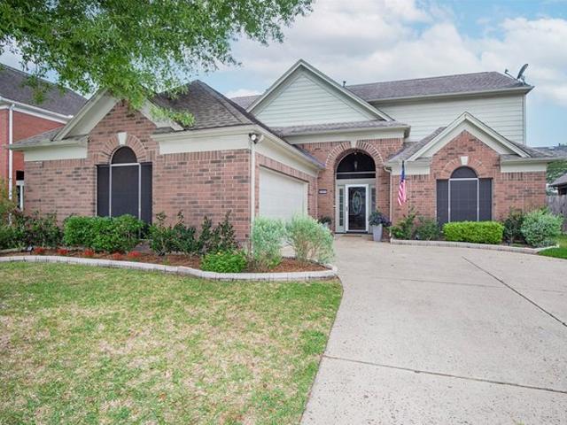 2904 Julie Ann Dr, Pearland, TX 77584