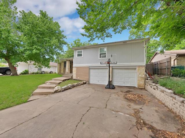 2904 Raton Drive