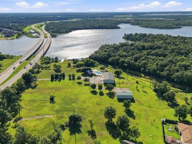 2904 Red Bluff Rd, Seabrook, TX 77586
