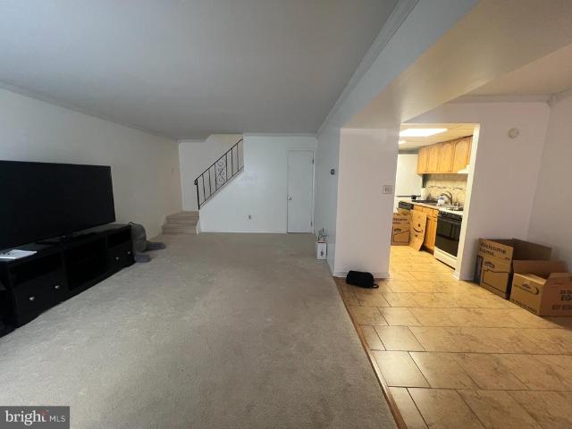 2904 State Hill Rd # F9