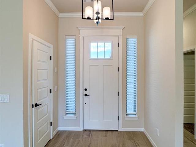 2904 Summit Hollow Circle