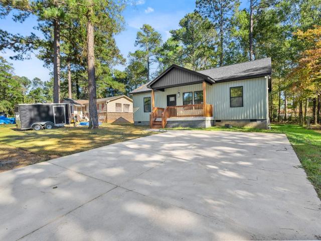 2904 S Partridge Circle