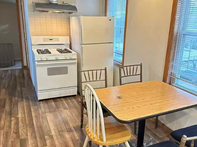 2904 S Wells St, Chicago, IL 60616 | MLS #12614 | Compass