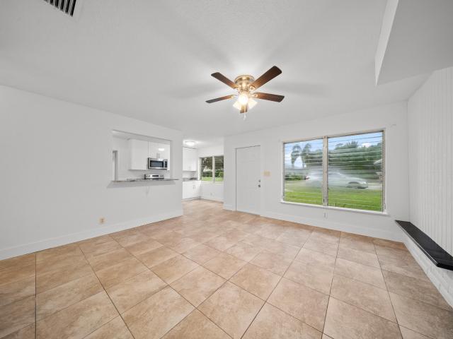 2904 SE Bamboo St, Stuart, FL 34997 | MLS #R11127