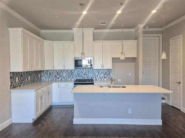 2904 Sheridan Dr, Carrollton, TX 75010 | MLS #21222