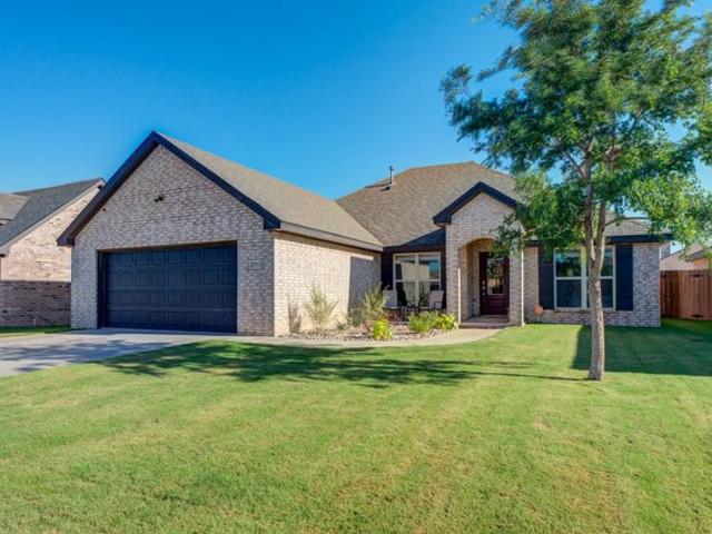 2904 th St, Lubbock, TX 79423