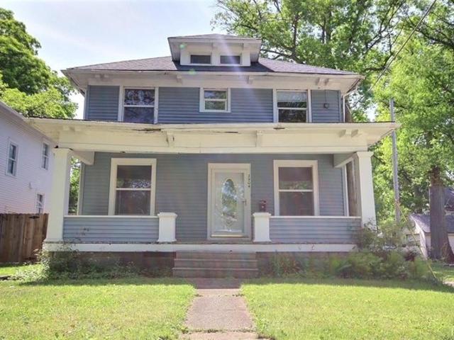 2904 Thompson Ave, Fort Wayne, IN 46807