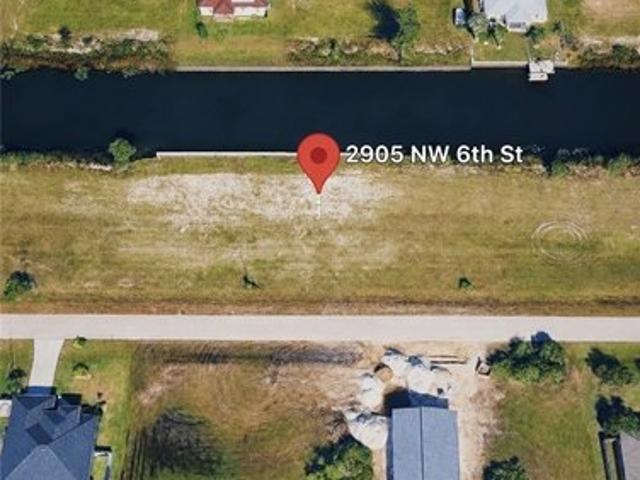 2905 NW 6th St, Cape Coral, FL 33993