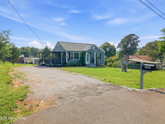 2905 Atoka Lane
