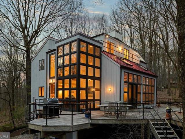 2905 Ash Mill Rd, Doylestown, PA 18902