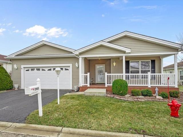 2905 Carousel Ct, Grayslake, IL 60030