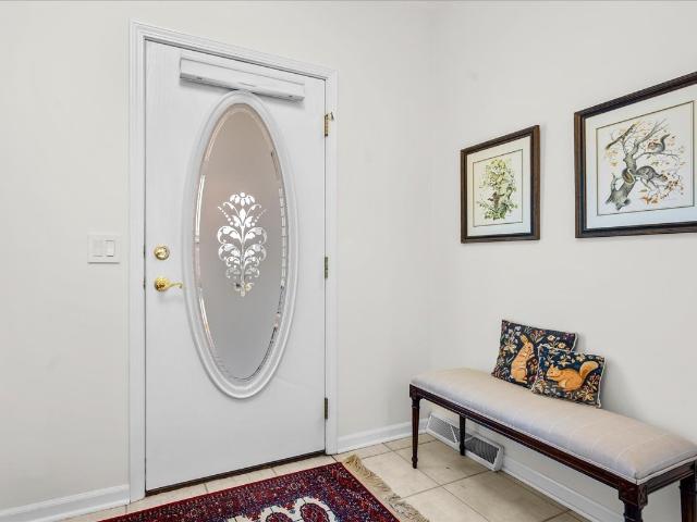 2905 carousel court