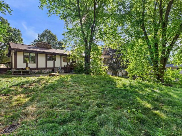 2905 Cody Ct