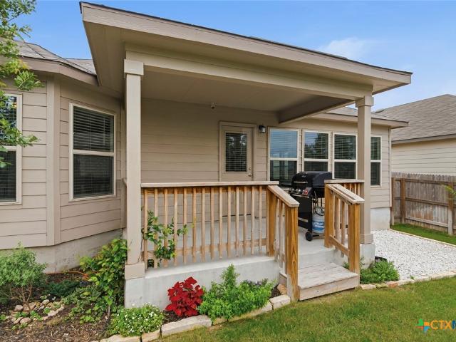 2905 Greenbriar