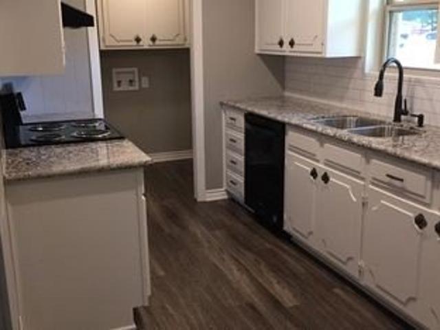 2905 Greenhills Dr, Kilgore, TX 75662