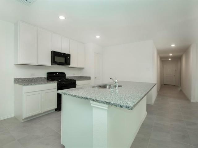 2905 Kings Table Court