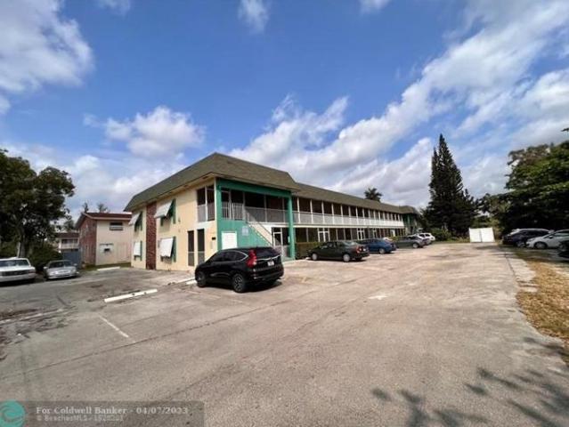 2905 Pierce St #7, Hollywood, FL 33020