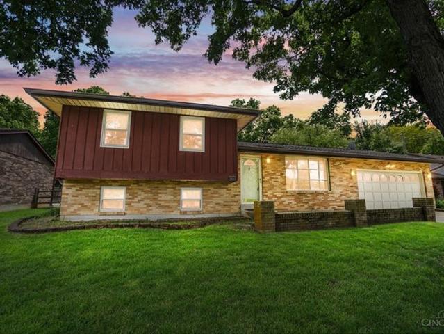 2905 Resor Rd, Fairfield, OH 45014