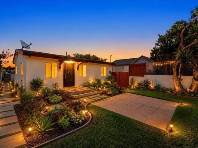 2905 Ridgeway Dr, National City, CA 91950