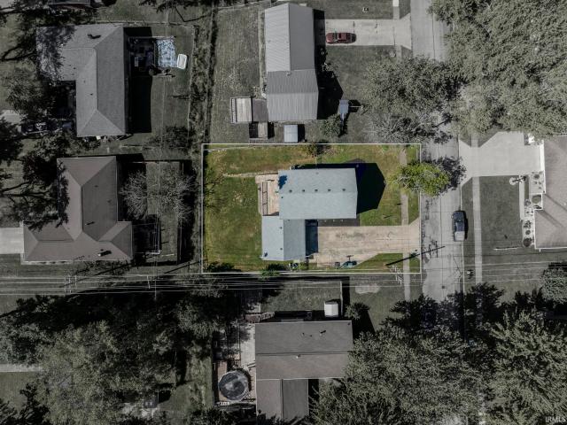2905 W Woodbridge Drive