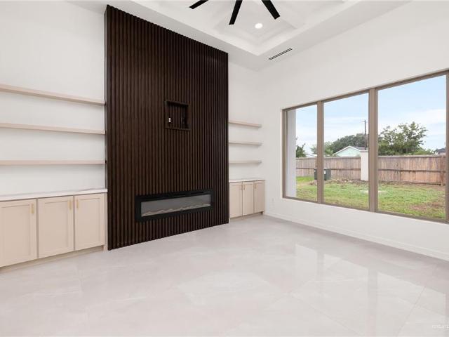 2906 Magnolia Drive