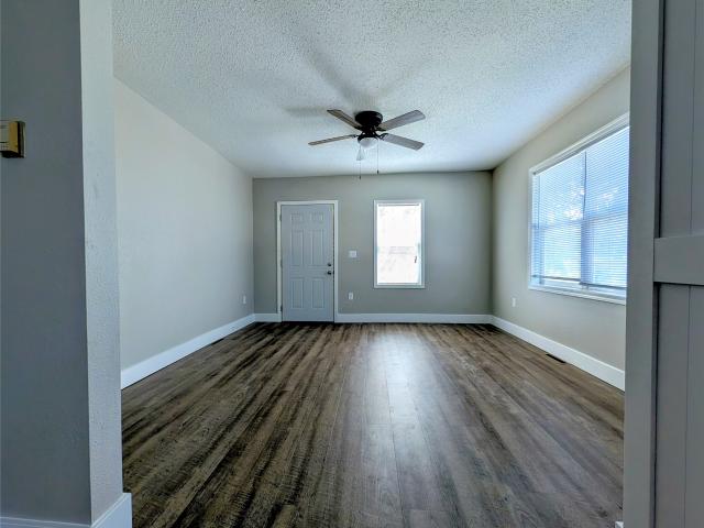 2906 Merle Hay Road