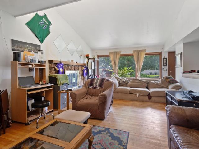 2906 Nash Road