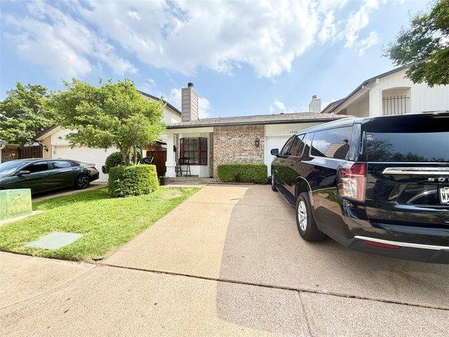2906 Nova Dr, Garland, TX 75044