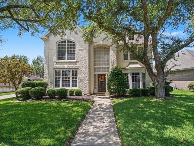 2906 Bay Isle Ct, Houston, TX 77059