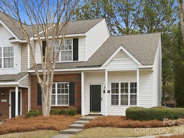 2906 Caldwell Ridge Pkwy, Charlotte, NC 28213