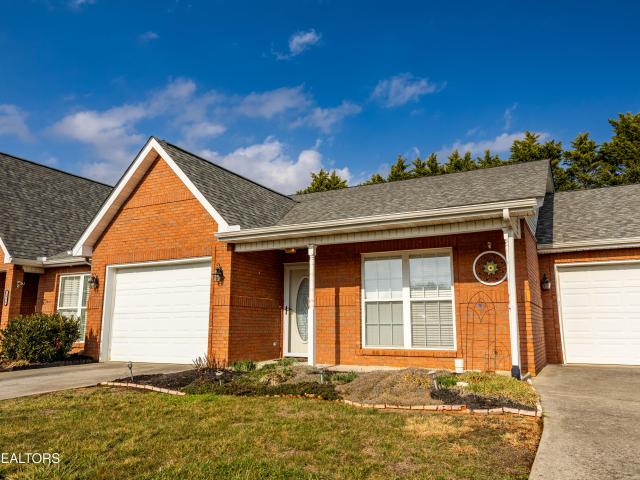 2906 Dominion Dr, Unit 3, Maryville, TN 37803 | MLS #1329 | Compass
