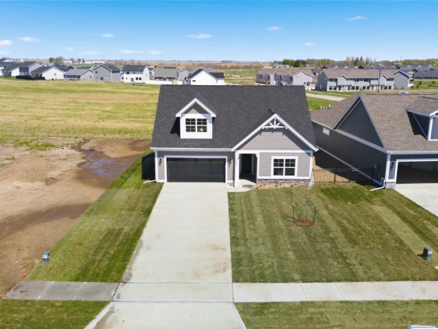 2906 Goldenrod Court