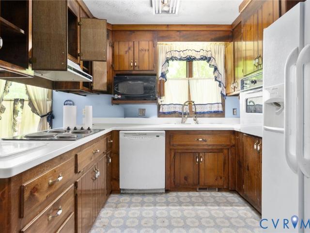 2906 Greenfaire Drive