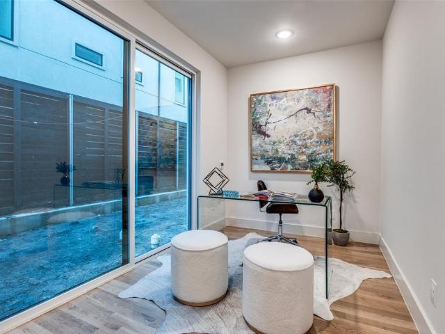 2906 Hawthorne Avenue # 101