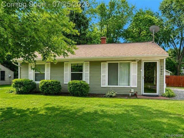 2906 James Rd, Auburn Hills, MI 48326