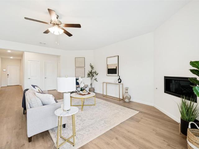 2906 Jasper Trail