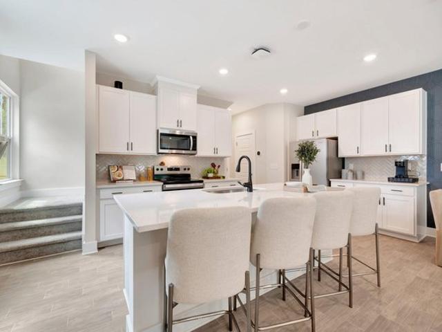 2906 Spring Manor Way, Garner, NC 27529