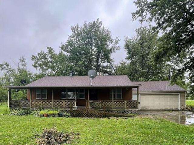 2906 Walker St, Osceola, IA 50213
